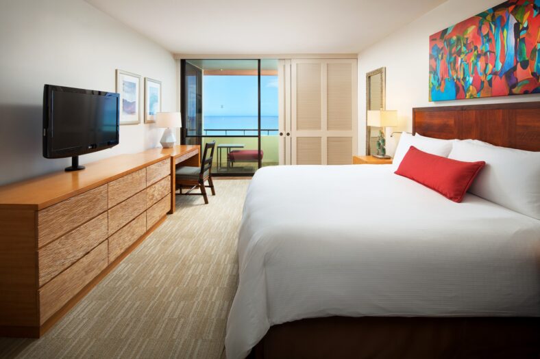 Luxury Waikiki Hotel Rooms | Royal Hawaiian Resort