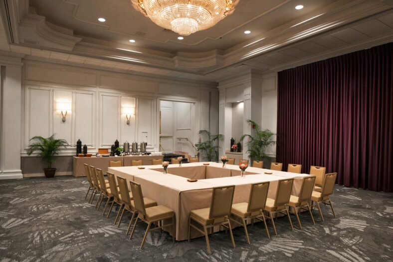 Meeting Rooms in Hawaii | Royal Hawaiian Resort