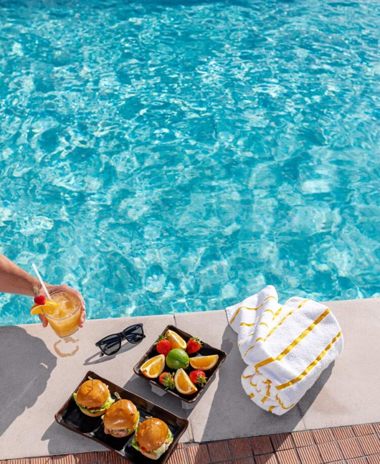 Rooftop Experience - Luxury West Palm Beach Hotel | The Ben