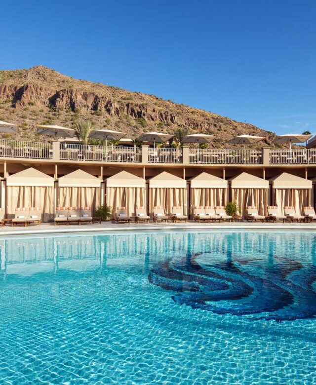 The Rooftop Pool - Scottsdale Luxury Spa | The Phoenician